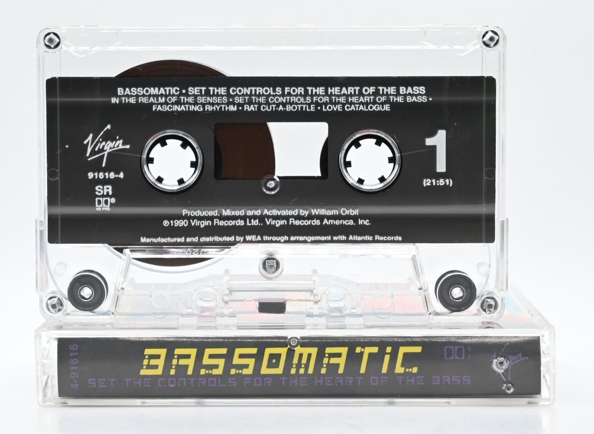 Tapestore: Аудіокасета Bassomatic – Set The Controls For The Heart Of ...