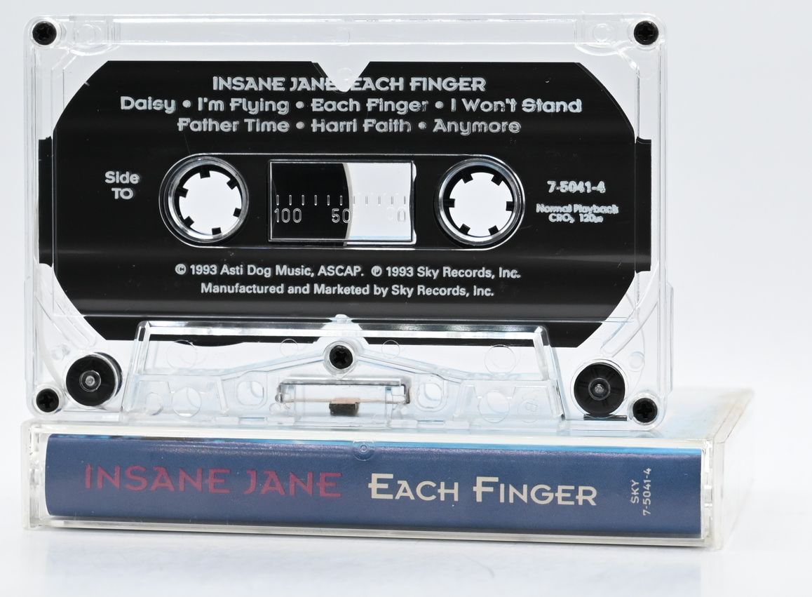 Tapestore: Аудіокасета Insane Jane – Each Finger