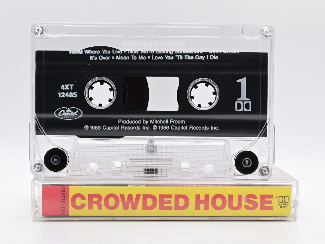 Tapestore: Аудіокасета Crowded House ‎– Crowded House